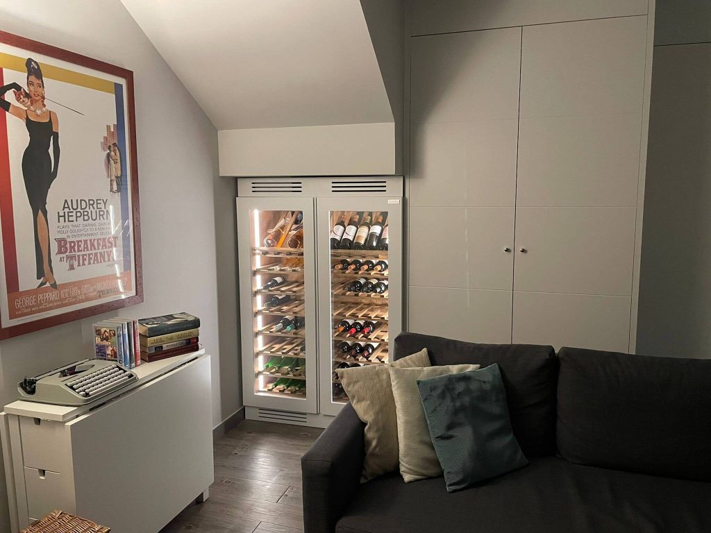 Vinoteca a Medida Bajo Escalera Boadilla Madrid